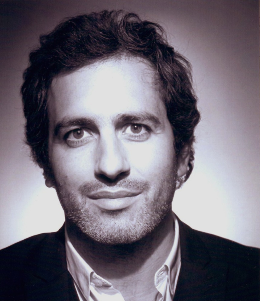 Dr Johann Derhy, Paris, France